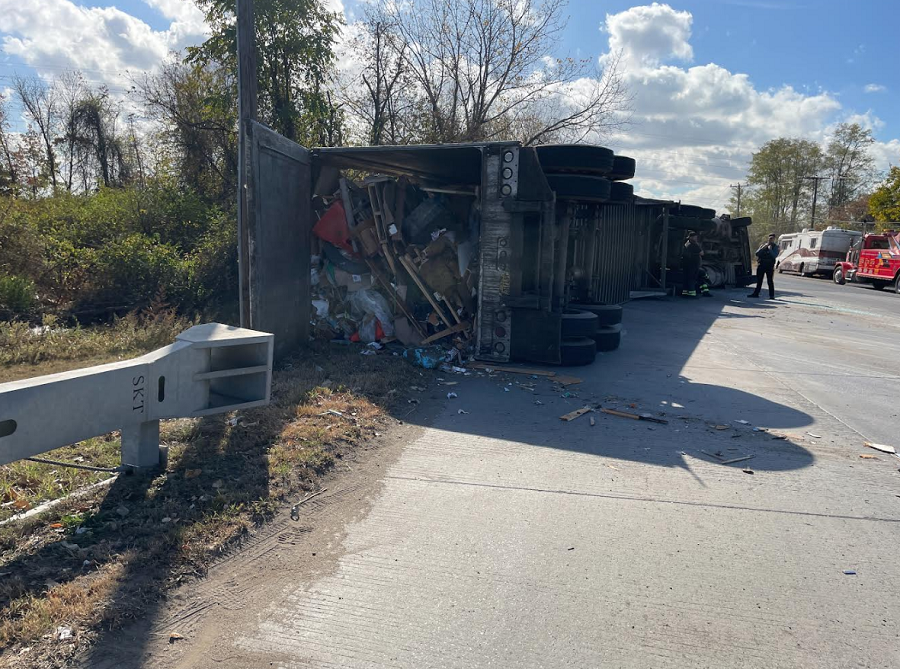Overturned Tractor-Trailer Disrupts Traffic, Makes Mess - LevittownNow.com